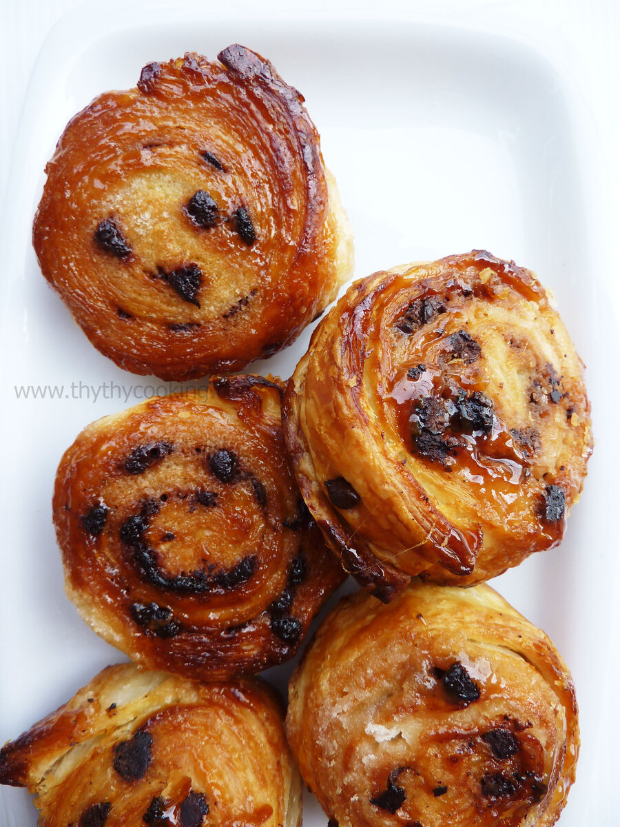 PUFF-PASTRY CAKE WITH CHOCOLATE AND CARAMEL FILLING | ThyThyCooking
